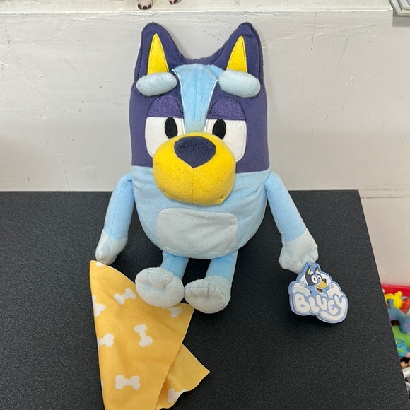 Bluey | Toys | Bluey Plush Toy With Yellow Blanket Bedtime Bluey | Poshmark